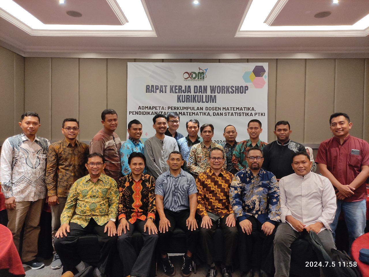 Perkuat Kualitas Kurikulum, Prodi Tadris Matematika FTK UIMSYA Banyuwangi ikuti Workshop ...